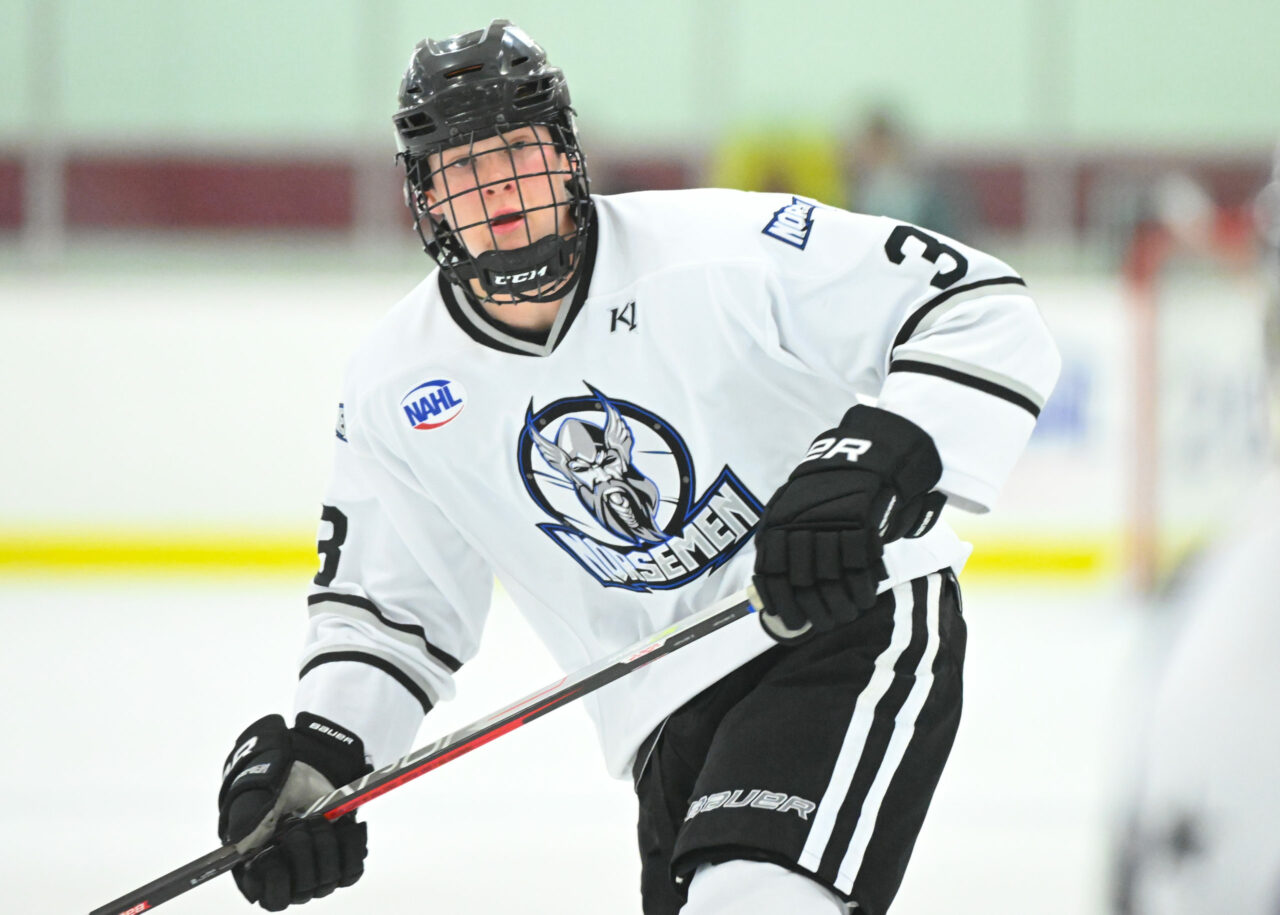 Cheslock Commits to St. Thomas | ST. CLOUD NORSEMEN